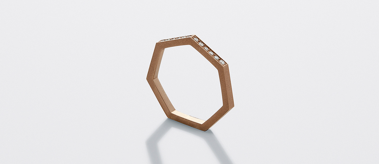 Heptagon Ring